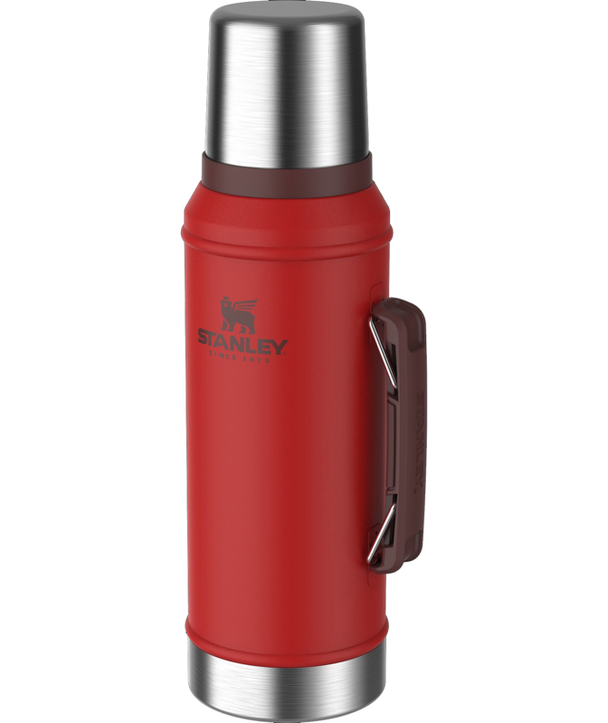 Termo Stanley Clásico 940ml Con Manija - Lava - STANLEY CAMPING - Megatone