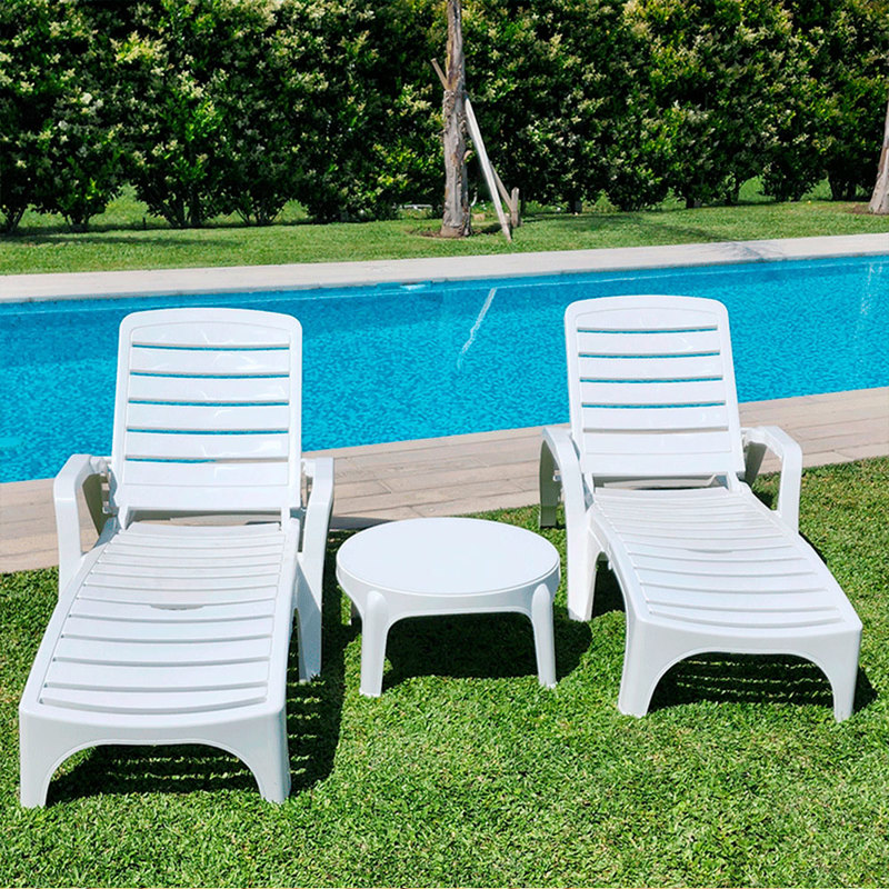 Set de 2 Reposeras Carilo Blancas mas Mesa Puket - GARDEN LIFE ...